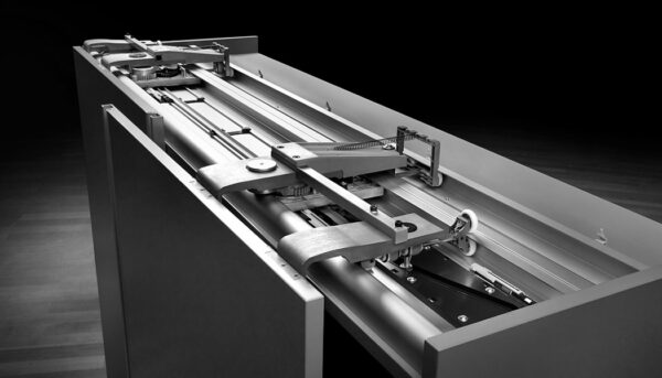 Sistemi scorrevoli complanari – CAIMI Srl